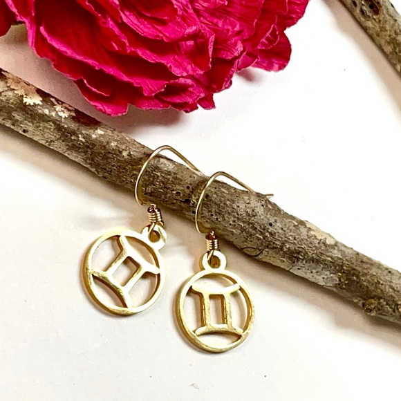 jasmines jewels | Jewelry | Gemini Earrings Constellation Zodiac ...